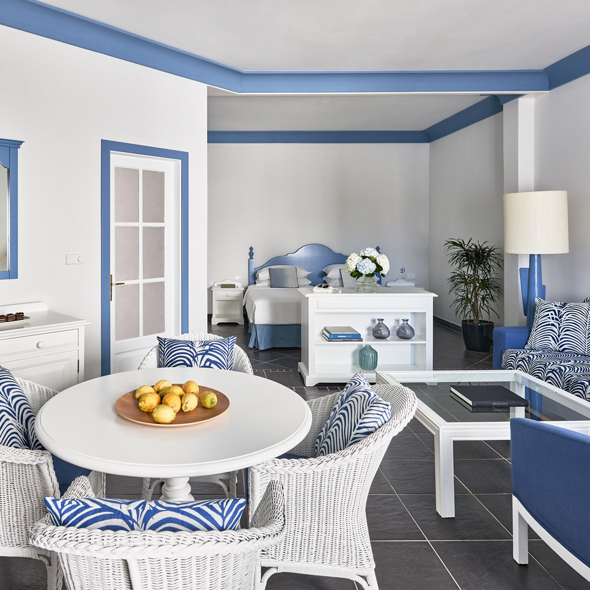 Top Trending Colors for Hallways: Exploring Popular Palettes - Task ...