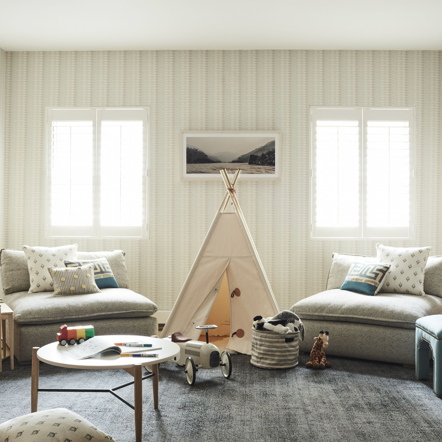 The Importance and Function of Center Lights in Modern Interior Design ...